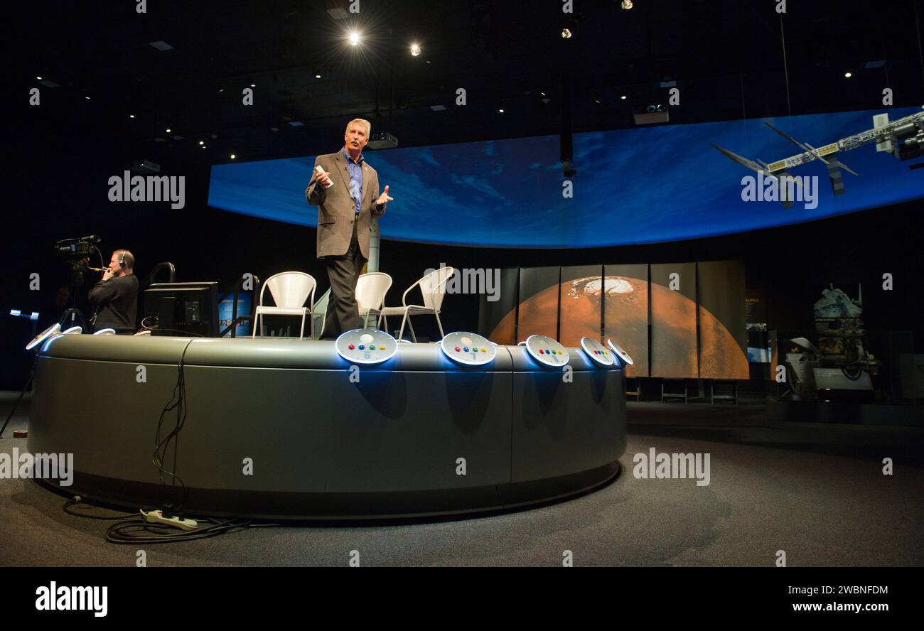 Science_program hi-res stock photography and images - Alamy