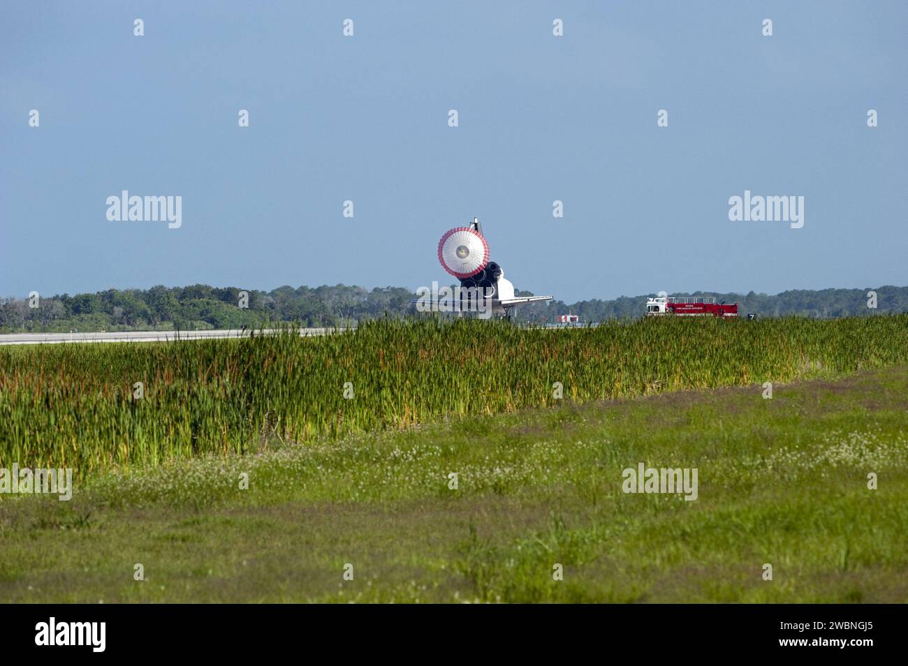CAPE CANAVERAL, Fla. - Space shuttle Atlantis rolls to a stop as NASA's ...