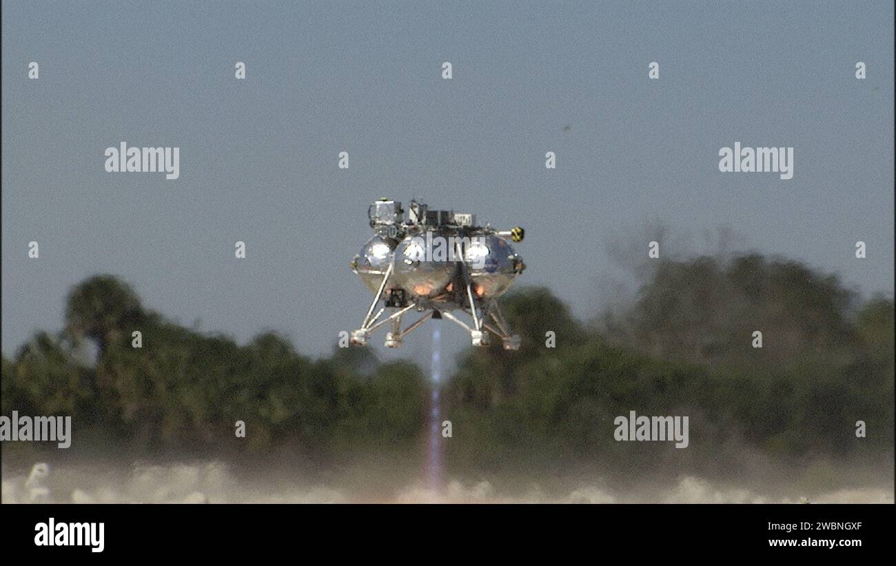 CAPE CANAVERAL, Fla. – The fifth free flight of the Project Morpheus ...