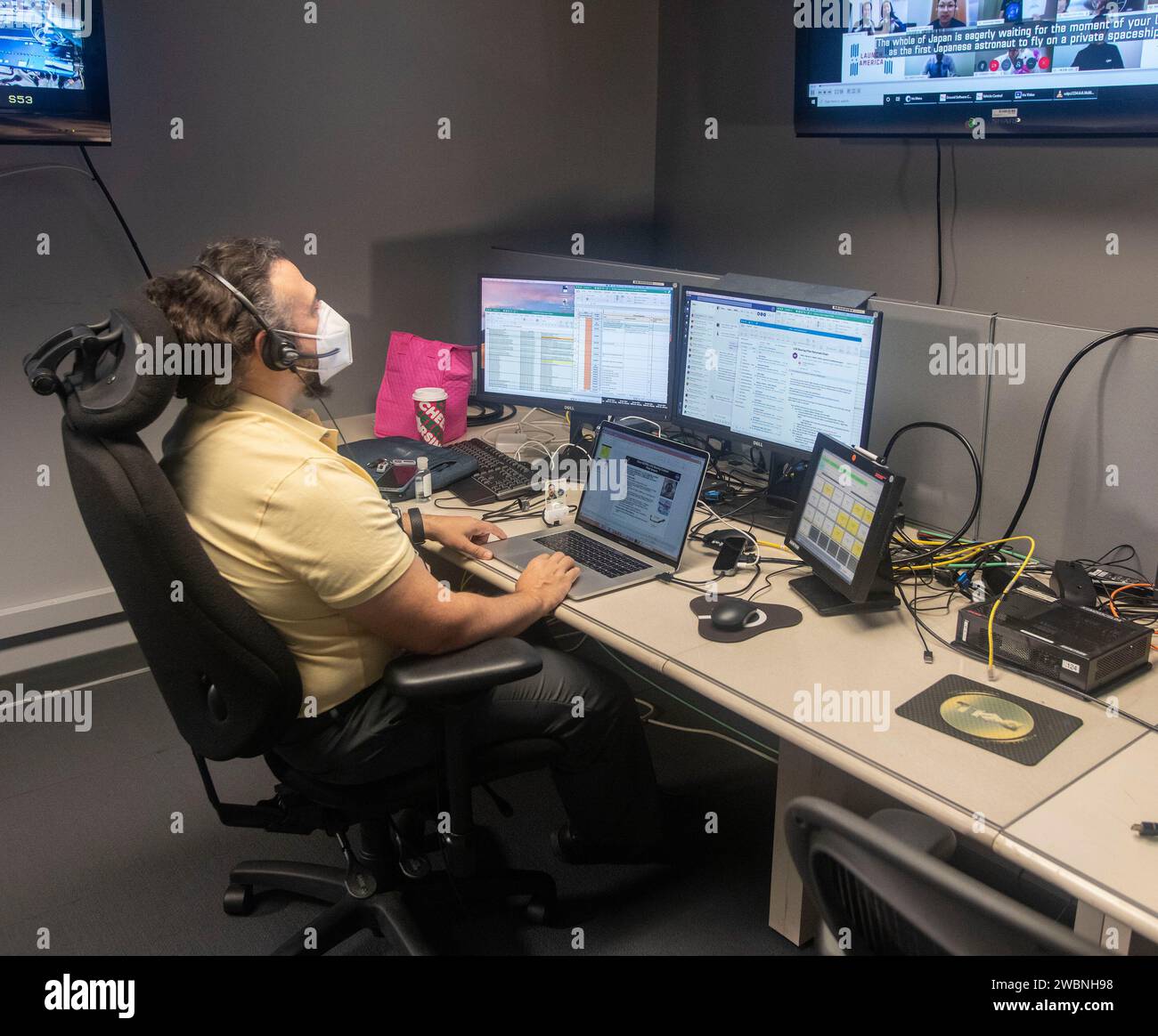 Teams at NASA’s Marshall Space Flight Center help monitor launch ...