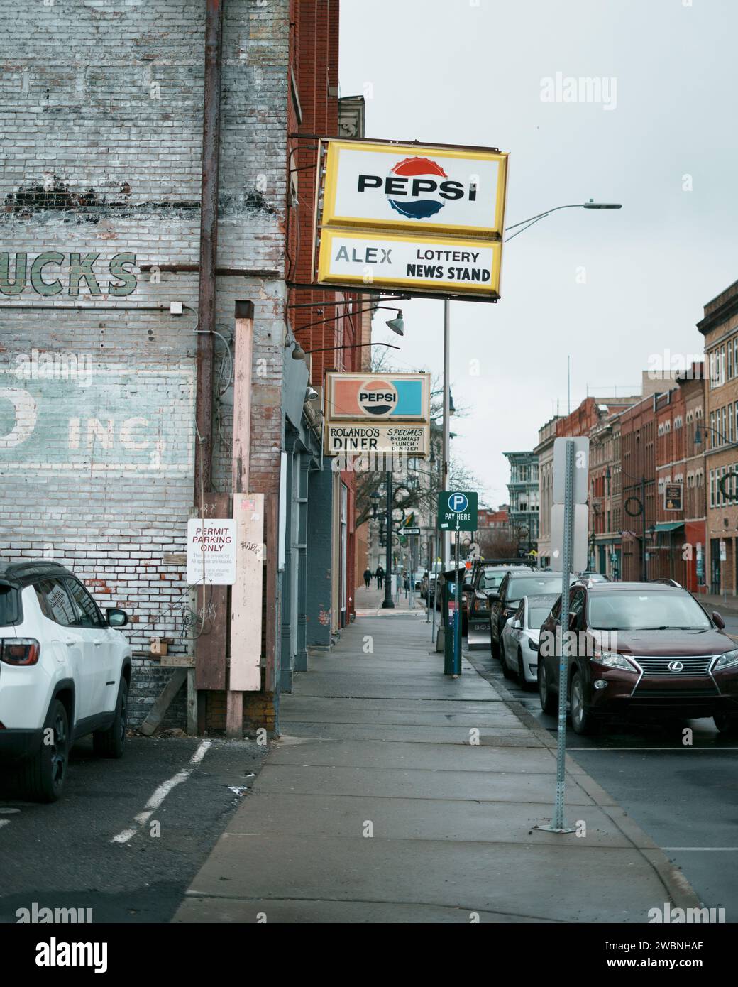 Alex Quick Mart & Rolandos Diner vintage signs in Binghamton, New York ...
