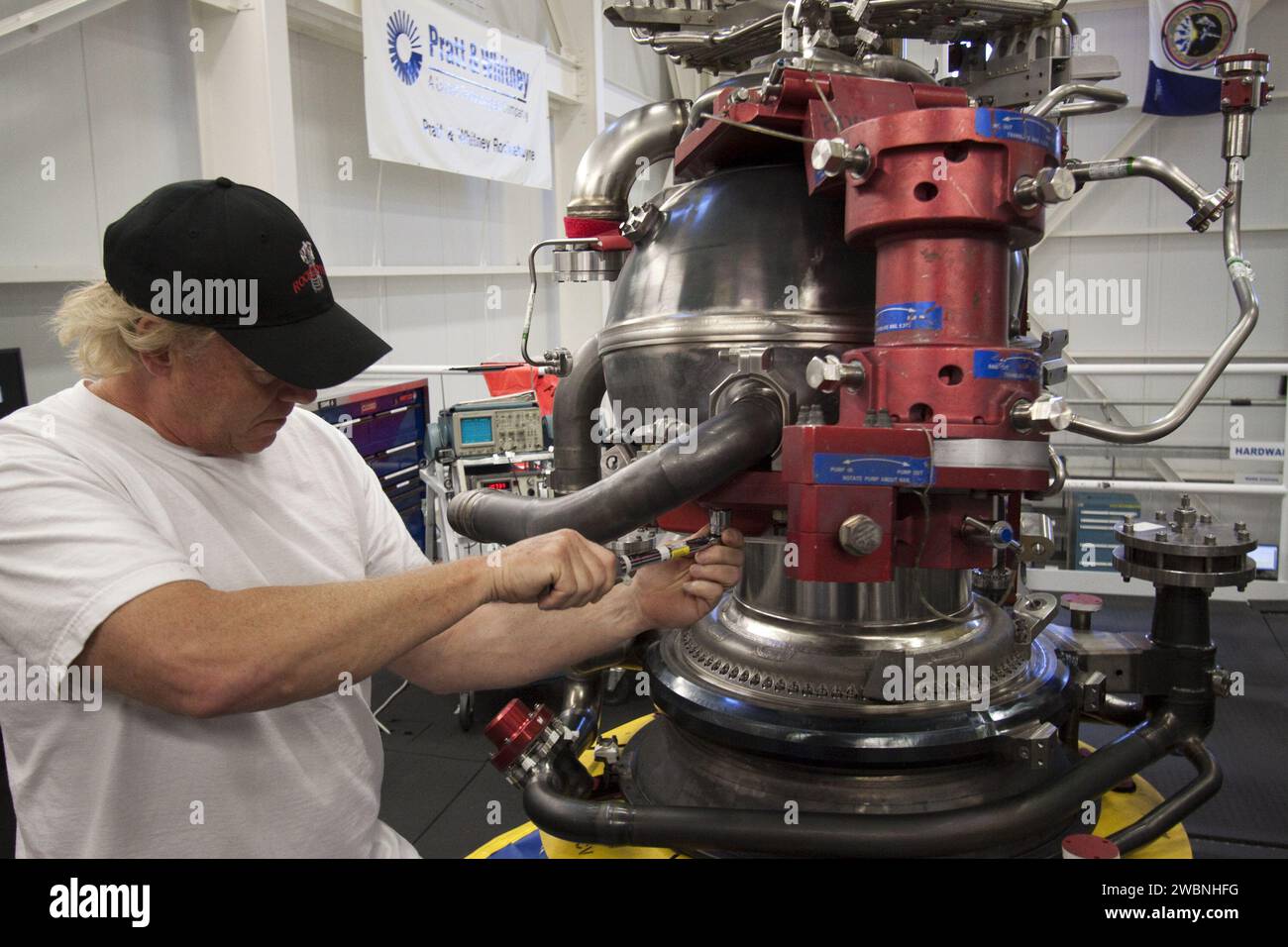 CAPE CANAVERAL, Fla. – At NASA's Kennedy Space Center in Florida, Pratt ...