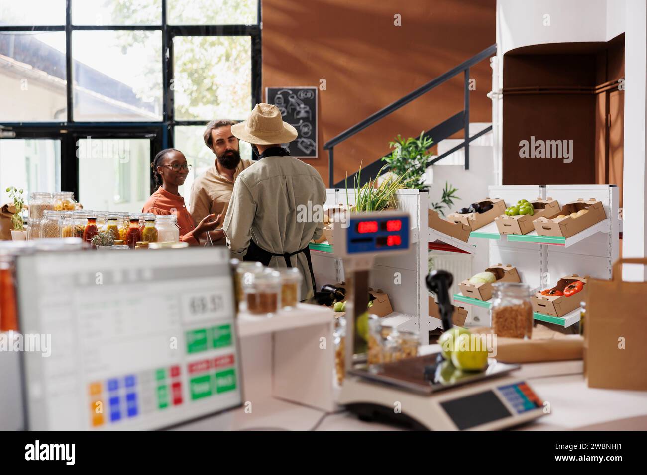 Convenience store food waste hi-res stock photography and images - Alamy