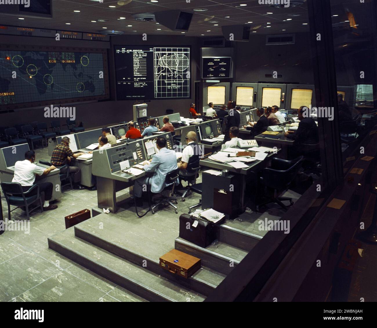 CAPE CANAVERAL, Fla. - Inside the Mission Control Center, flight ...