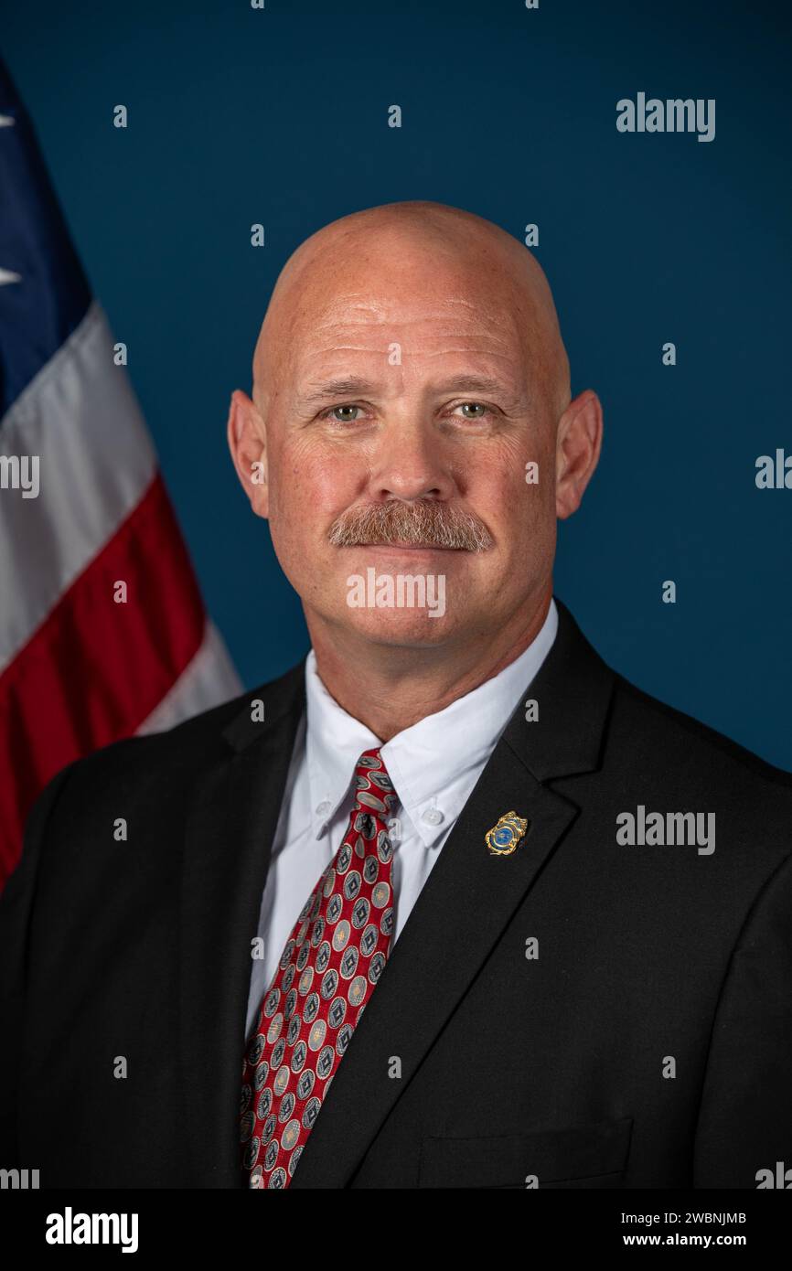 Official portrait of Sean Sanders, special agent, NASA Protective ...