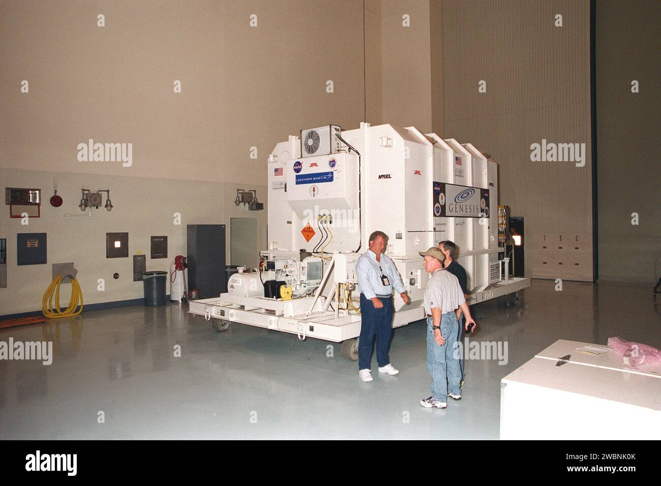 Lockheed martin air force workers hi-res stock photography and images ...