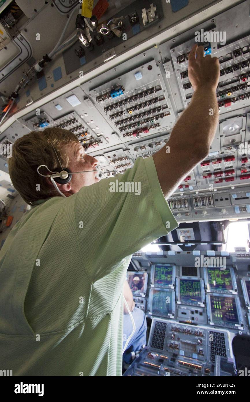 CAPE CANAVERAL, Fla. - Inside space shuttle Atlantis' crew compartment ...