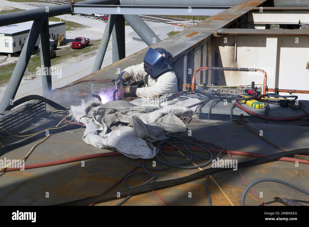 CAPE CANAVERAL, Fla. – Modifications continue on the Mobile Launcher ...
