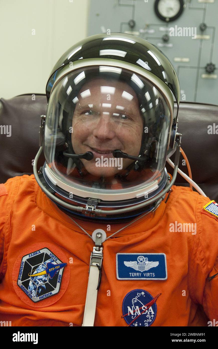 CAPE CANAVERAL, Fla. - In the Operations and Checkout Building at NASA ...