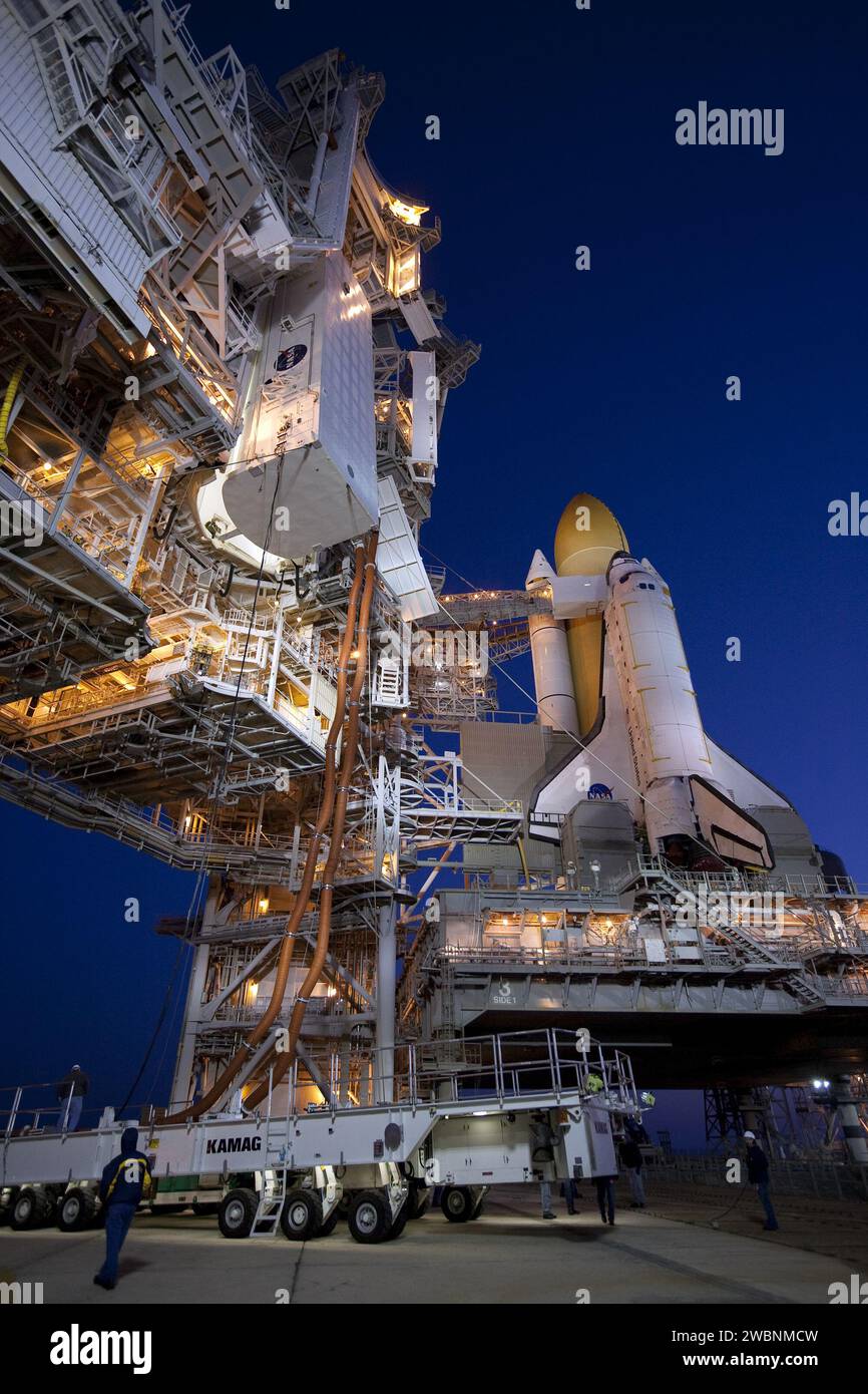 CAPE CANAVERAL, Fla. - Dawn over Launch Pad 39A at NASA's Kennedy Space ...