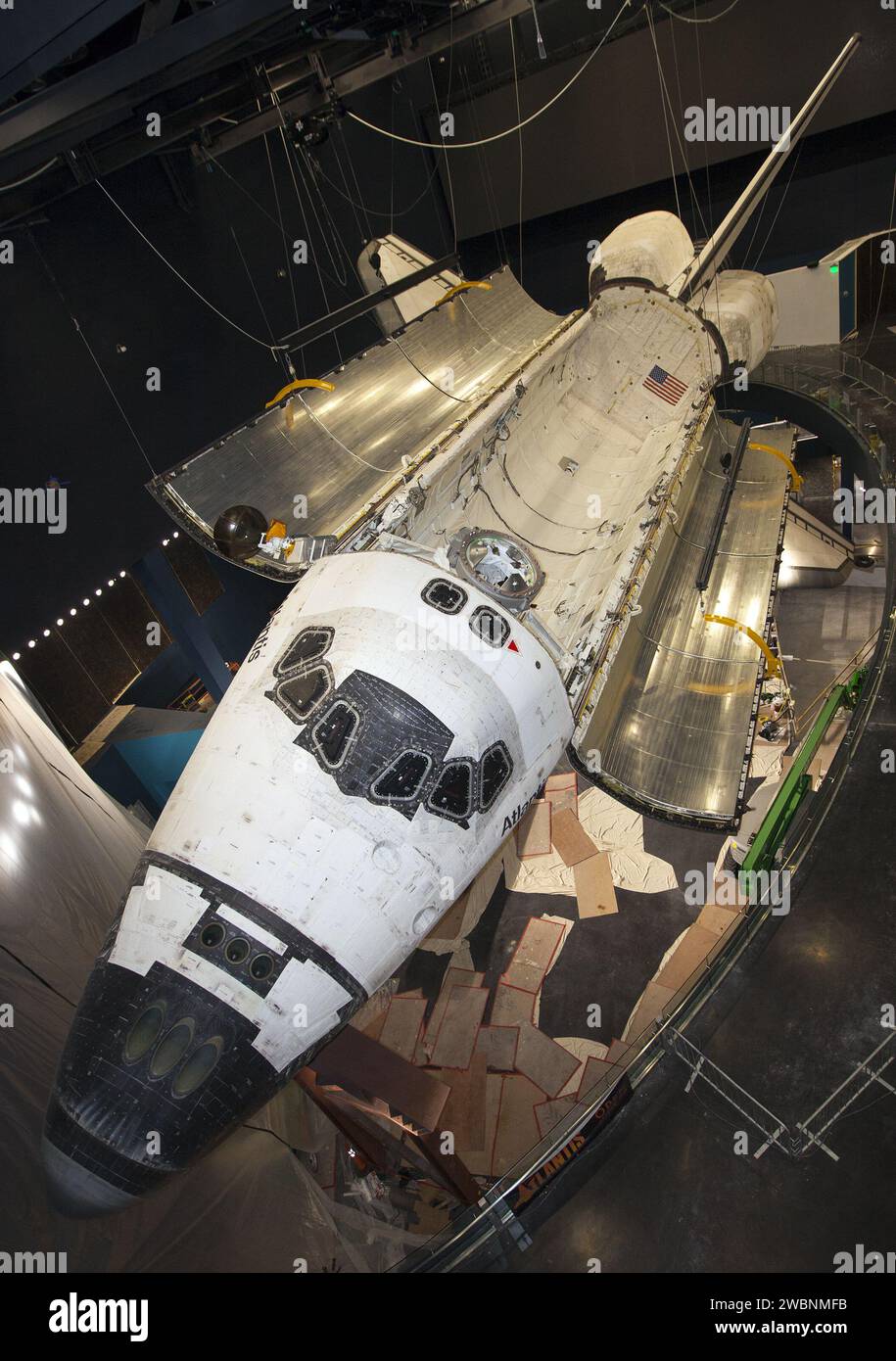 Payload doors hi-res stock photography and images - Alamy