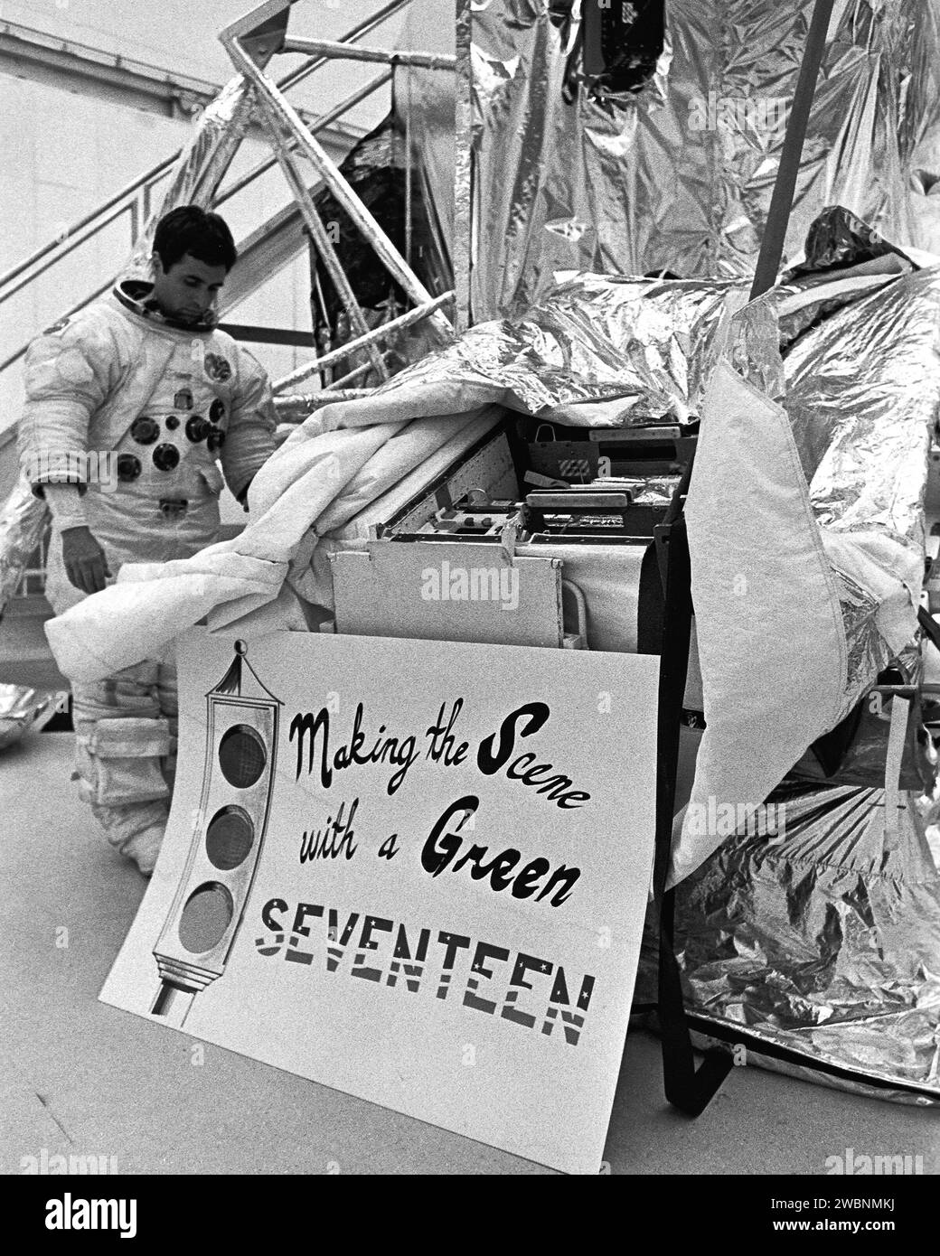 Apollo 17 lunar module lift off Black and White Stock Photos & Images ...