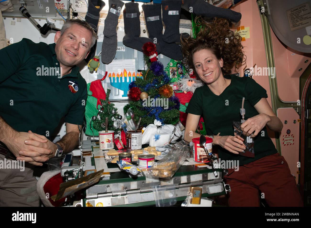 iss070e045128 (Dec. 24, 2023) --- Four Expedition 70 Commander Andreas ...