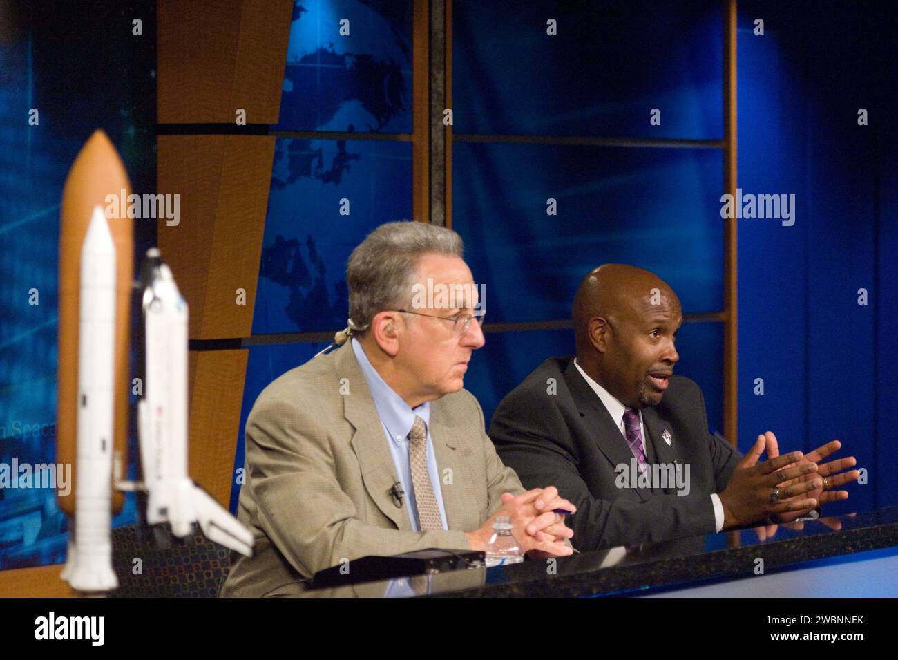 STS-135 lead flight director Kwatsi Alibaruho and Public Affairs ...