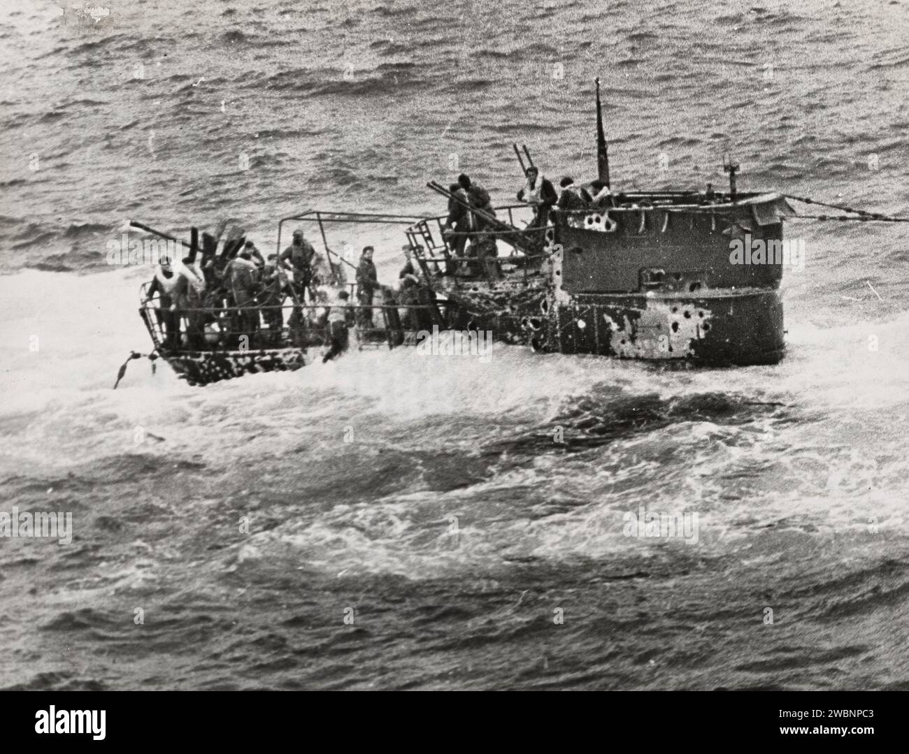 Depth charges hi-res stock photography and images - Alamy