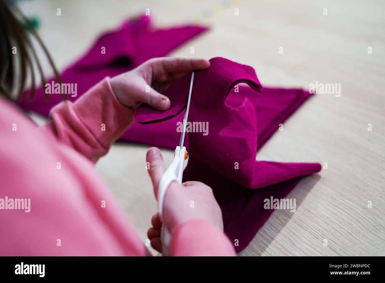 Sewing workshop for children. Creative time Stock Photo - Alamy