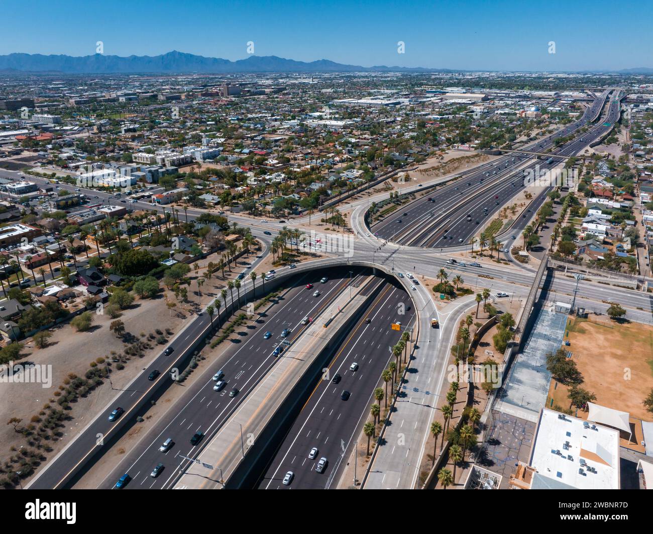 Phoenix highway aerial traffic hi-res stock photography and images - Alamy