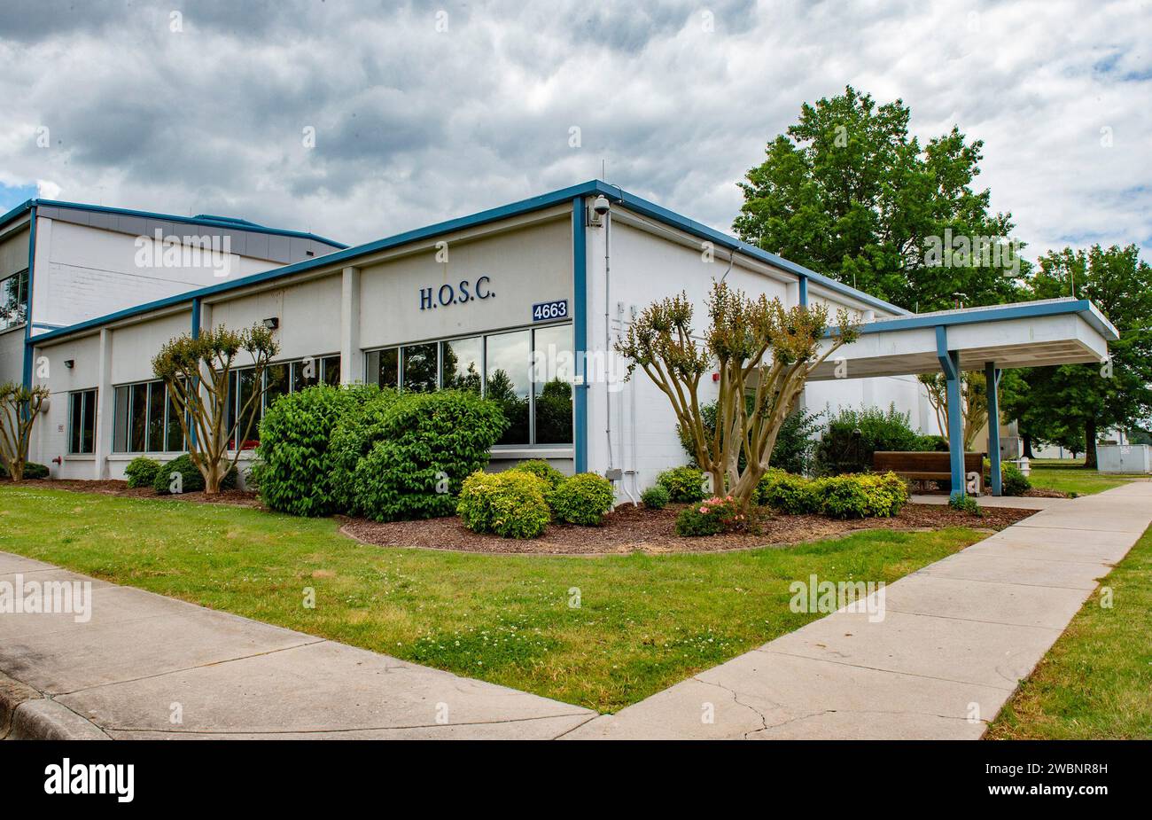 MSFC Building 4663, NW corner view showing entrance to Huntsville ...