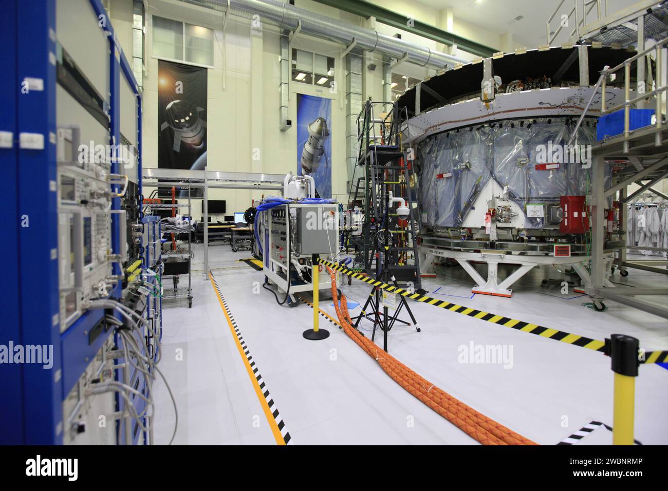 The artemis 1 european space module hi-res stock photography and images ...