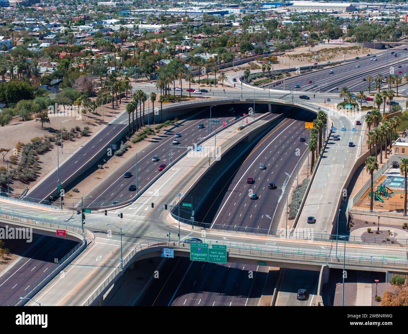 Phoenix highway aerial traffic hi-res stock photography and images - Alamy