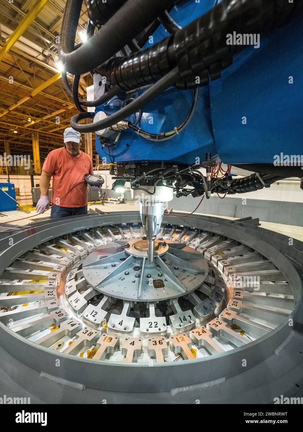 First weld of Orion Exploration Mission 1 crew module Stock Photo - Alamy