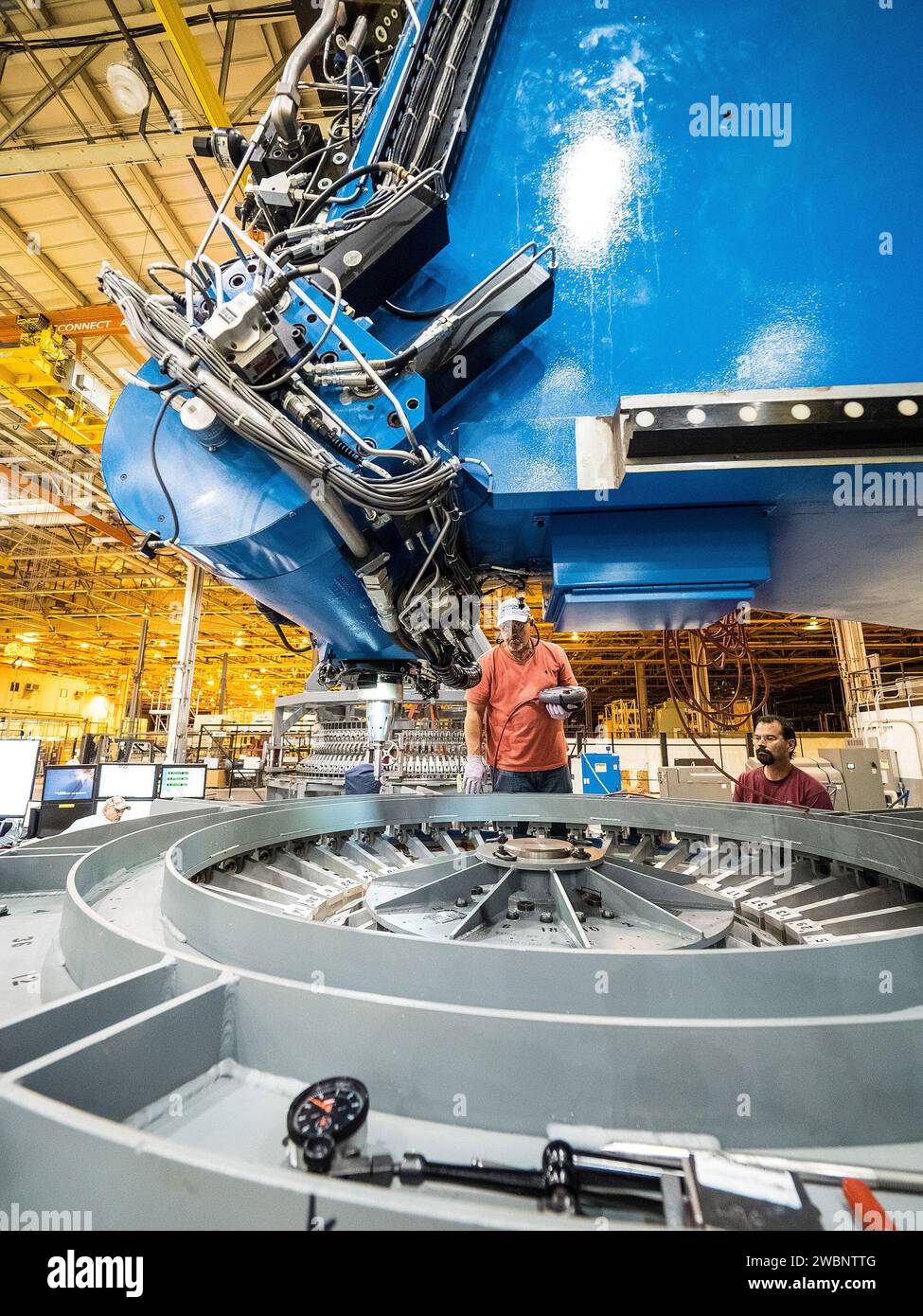 First weld of Orion Exploration Mission 1 crew module Stock Photo - Alamy