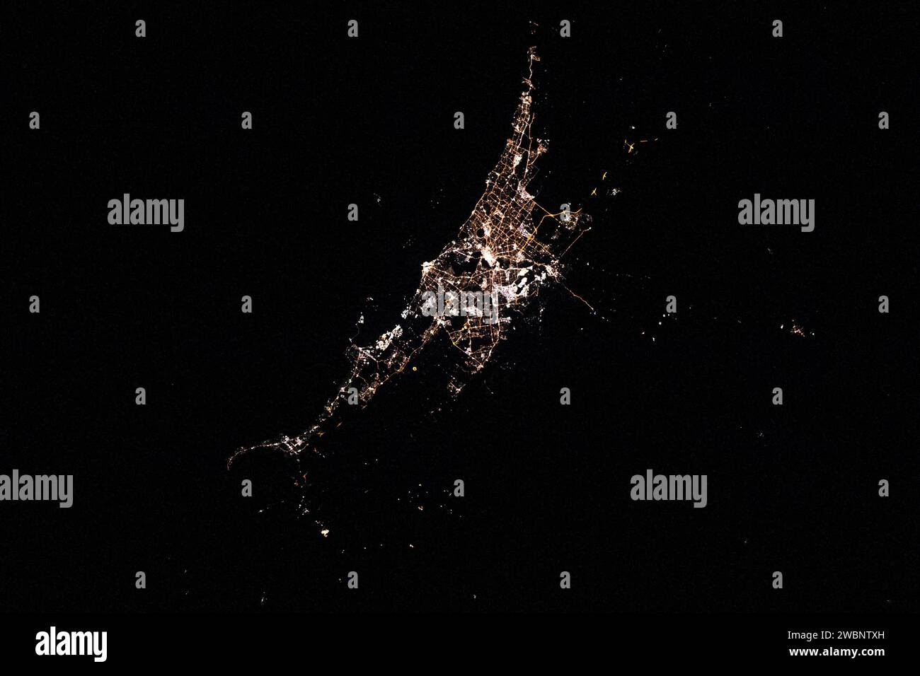 Perth city satellite view hi-res stock photography and images - Alamy