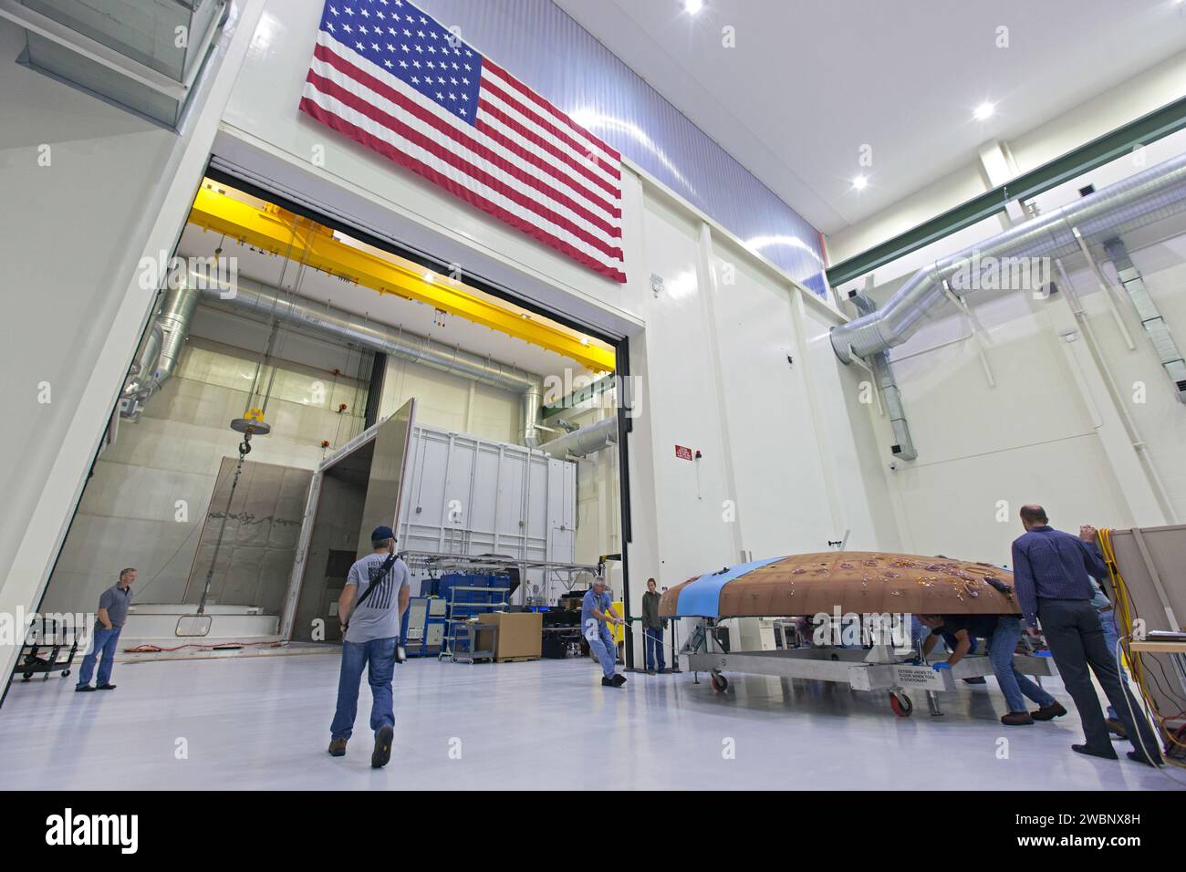 Thermal shields hi-res stock photography and images - Alamy