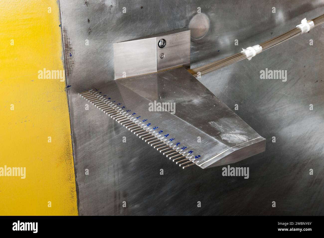 UPWT Test 1998 Continuous Data Sonic Boom Test. Sonic Boom Hardward ...