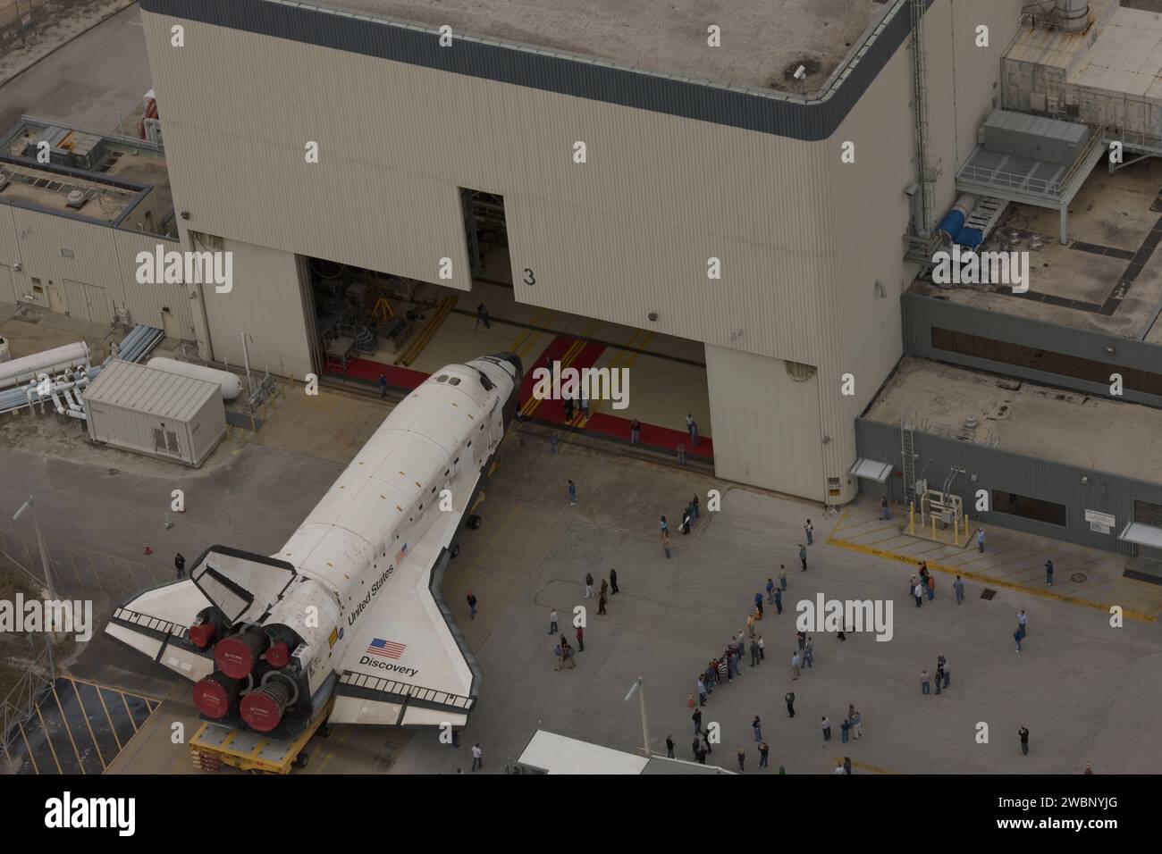 CAPE CANAVERAL, Fla. - At NASA's Kennedy Space Center in Florida, space shuttle Discovery rolls ...
