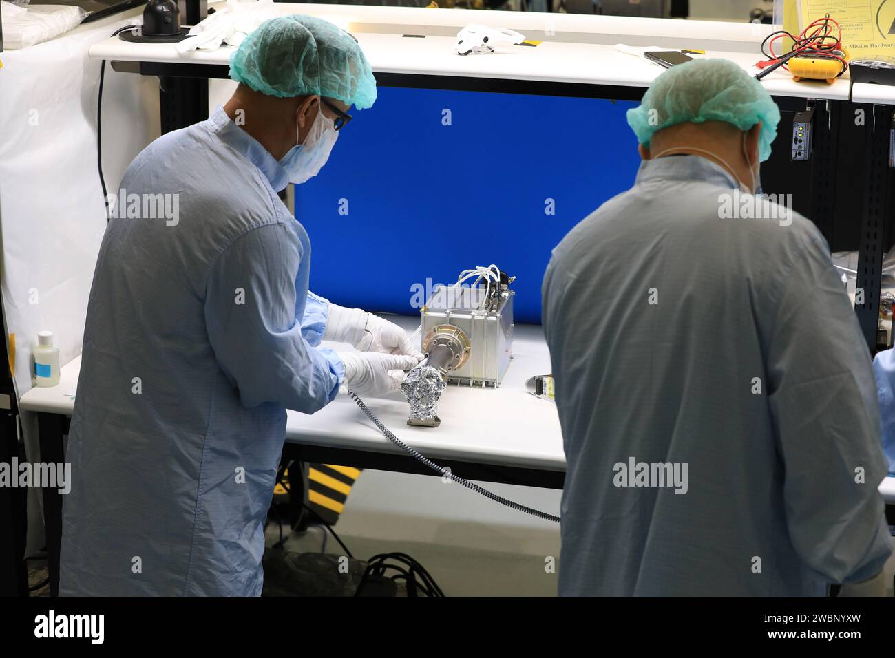 Engineers and technicians at NASA’s Kennedy Space Center in Florida ...