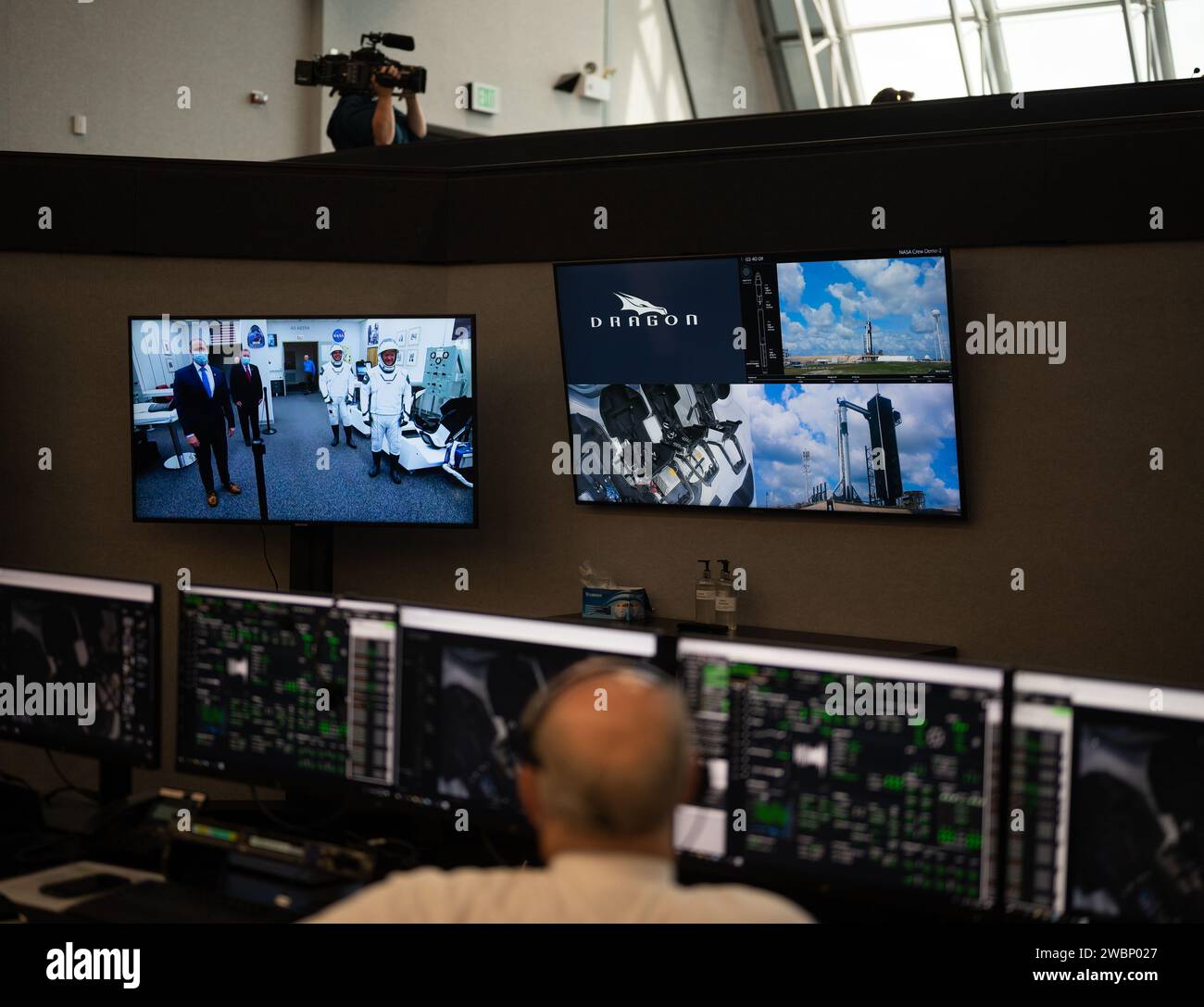 Deputy room hi-res stock photography and images - Alamy