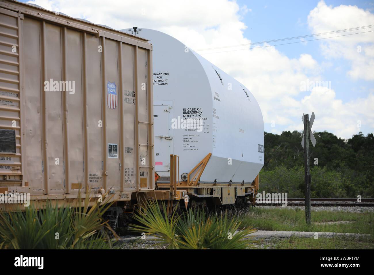 Rail vehicle manufacturing hi-res stock photography and images - Alamy