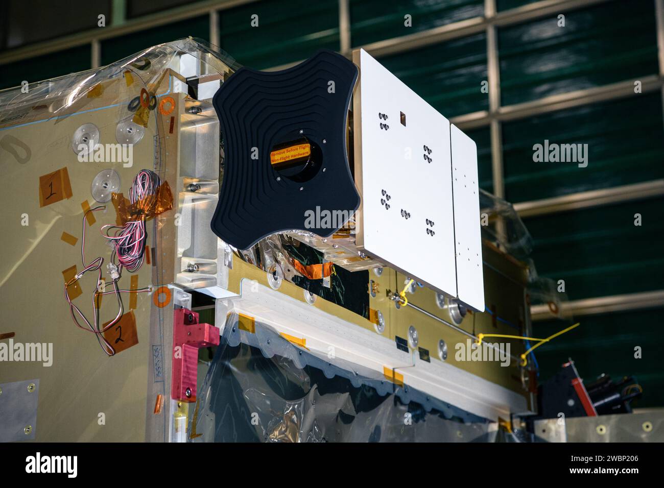 The Hyper-Angular Rainbow Polarimeter #2 (HARP2) instrument after integration to the Plankton ...