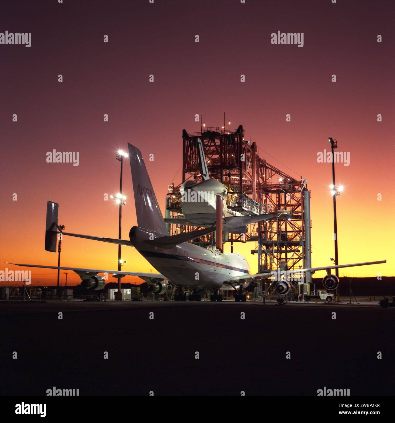 Shuttle Atlantis emerges from the Mate-Demate-Device mounted to Boeing ...