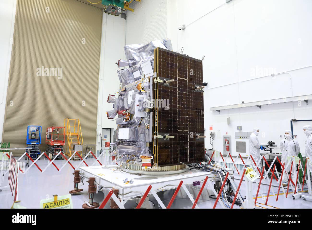 Technicians work to process the NASA’s Plankton, Aerosol, Cloud, ocean ...