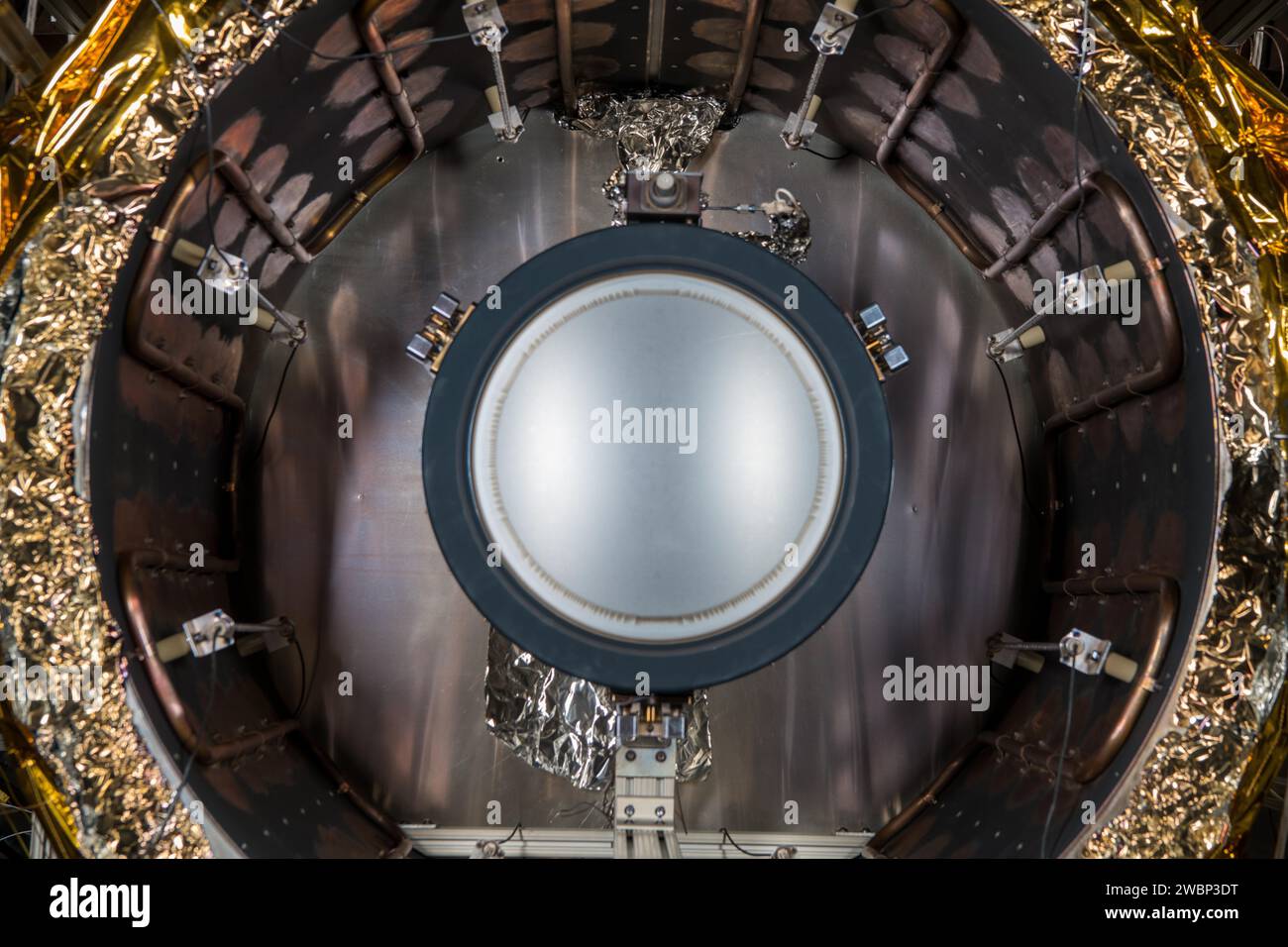 Commercial assembly procedure hi-res stock photography and images - Alamy