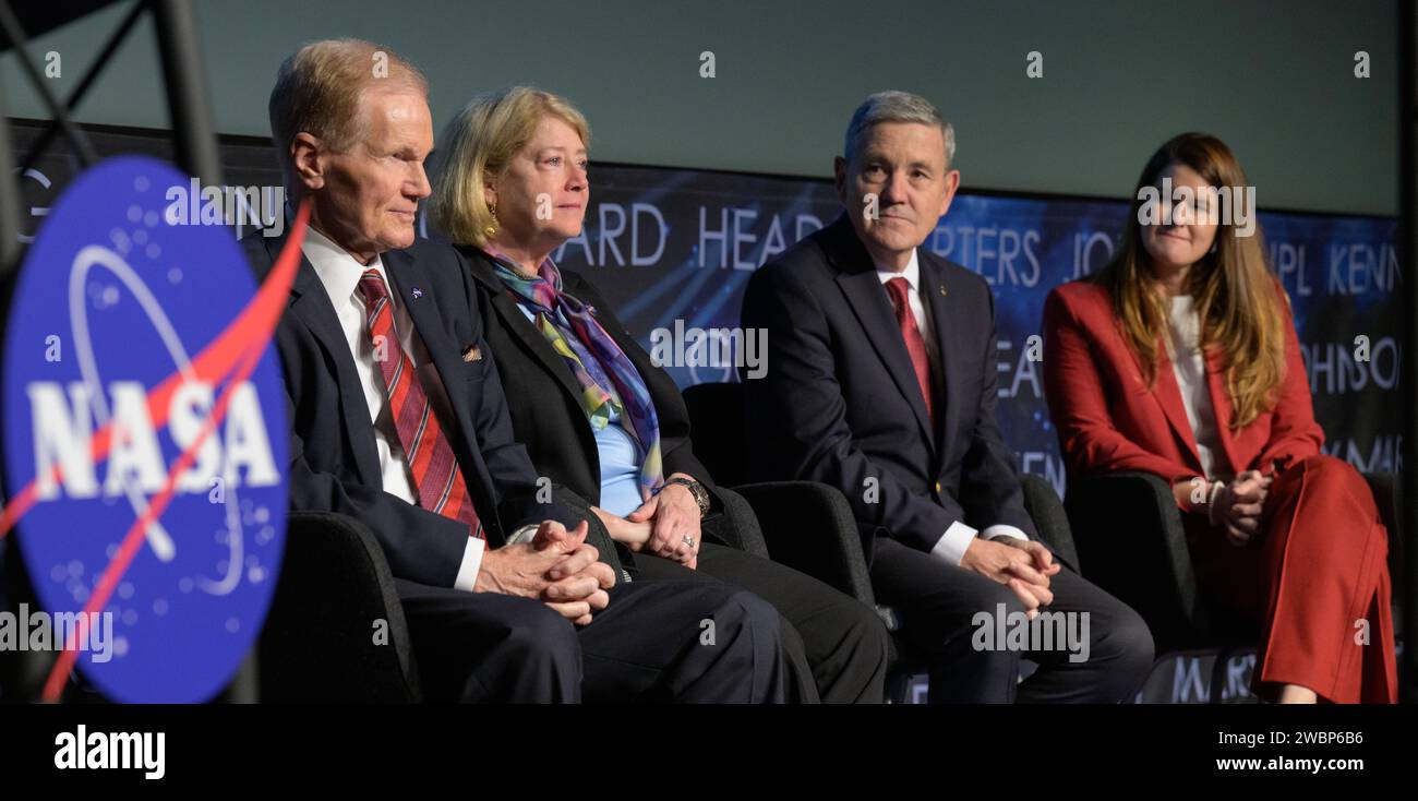 Dc bob cabana hi-res stock photography and images - Alamy