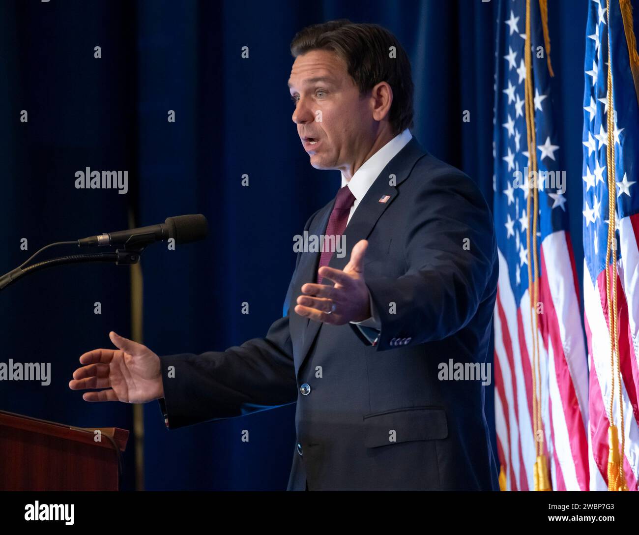 Nashua, New Hampshire, USA October 13, 2023 Republican presidential ...