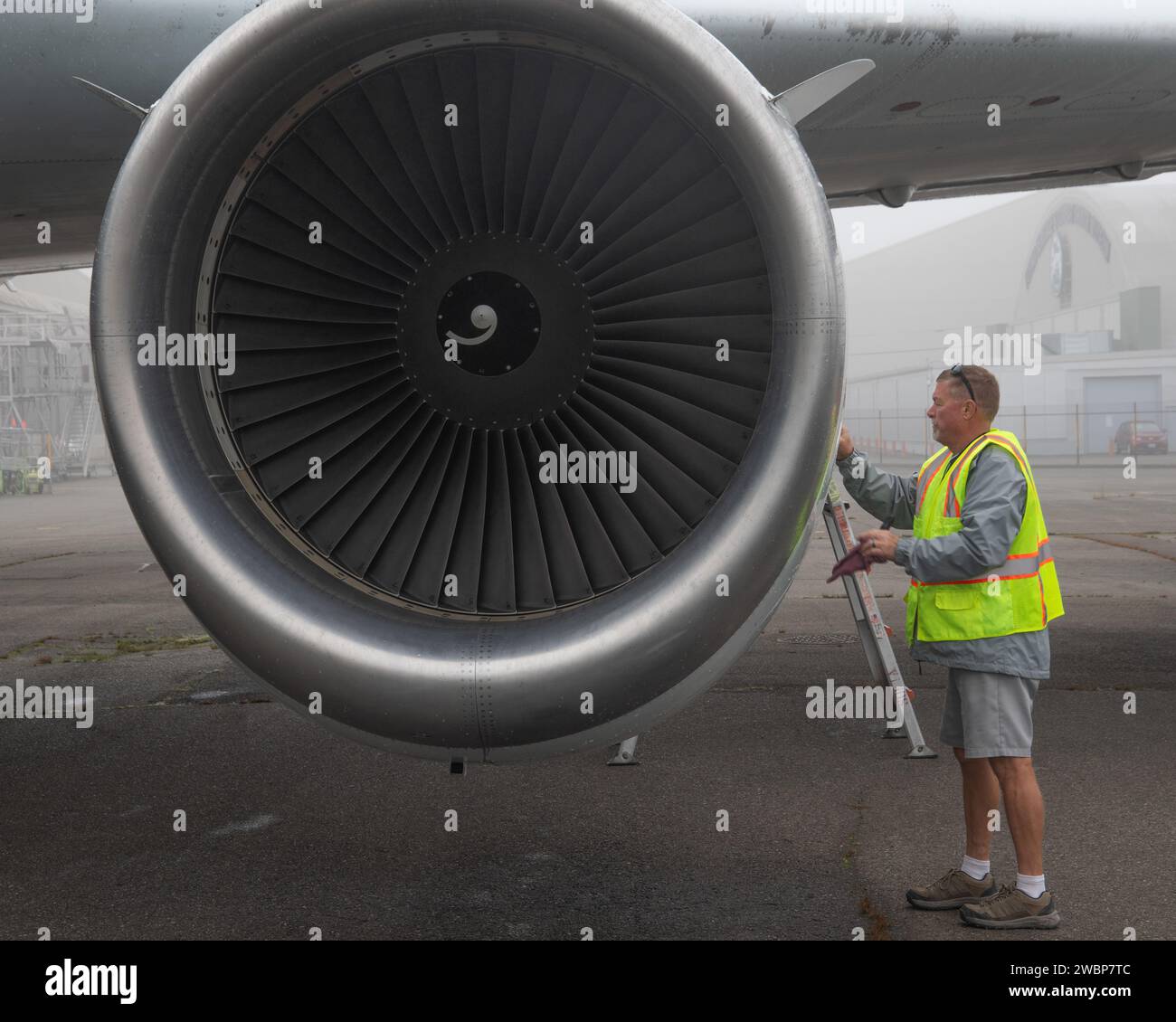 NASA’s DC-8 aircraft from Armstrong Flight Research Center in Edwards, California flies to ...