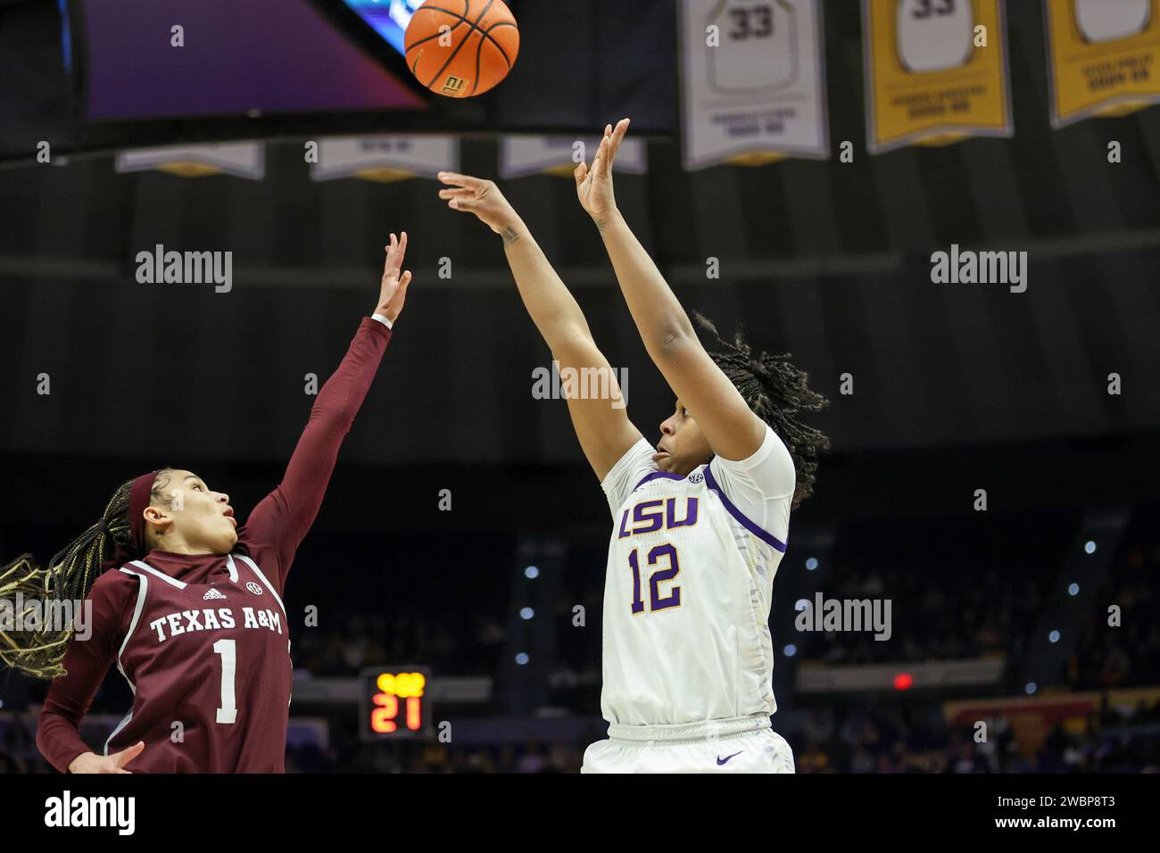 Baton Rouge, LA, USA. 11th Jan, 2024. LSU's Mikaylah Williams (12) puts ...