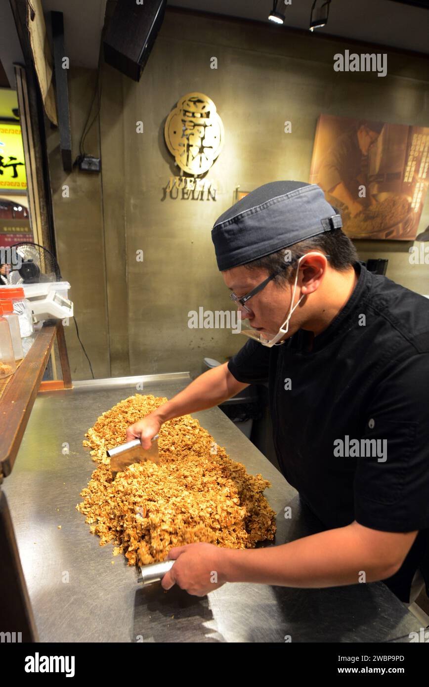 Taiwanese nut candy hi-res stock photography and images - Alamy