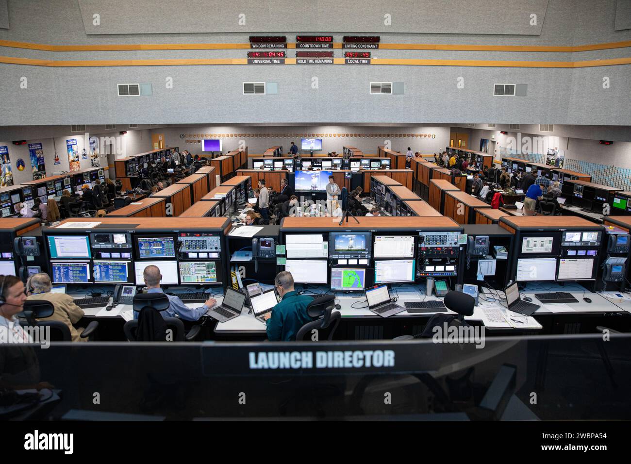 Members of the Artemis I launch team conduct a countdown simulation at ...