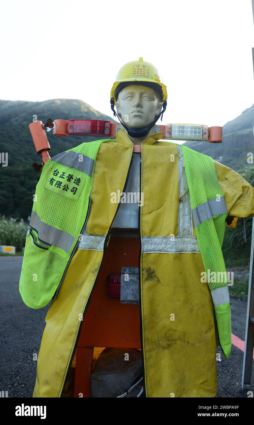 Danger warning signs from Sulphur volcanic activity ahead. Yangmingshan ...
