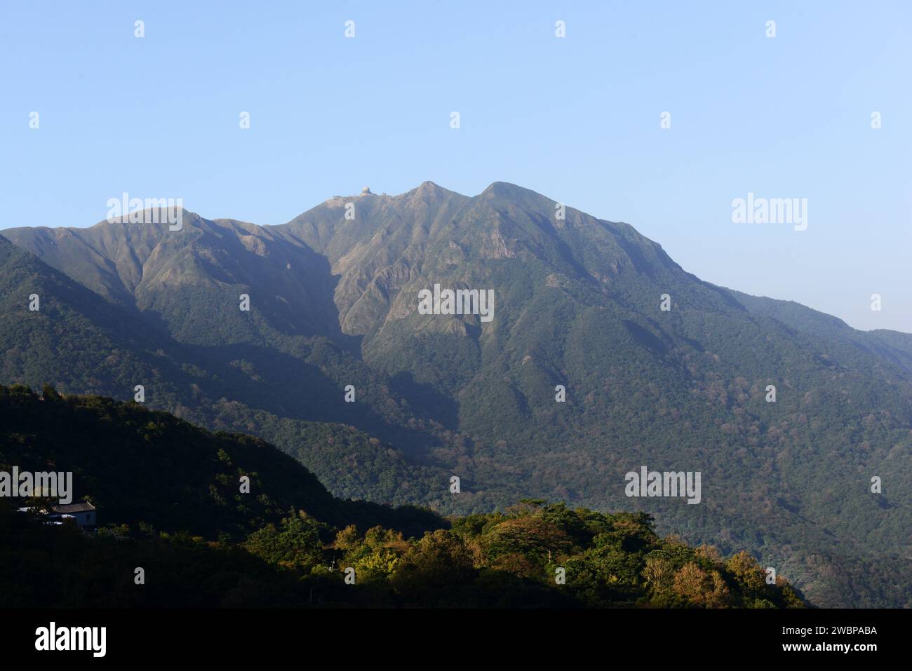Mountainous landscapes in the Yangmingshan national park in Taiwan ...