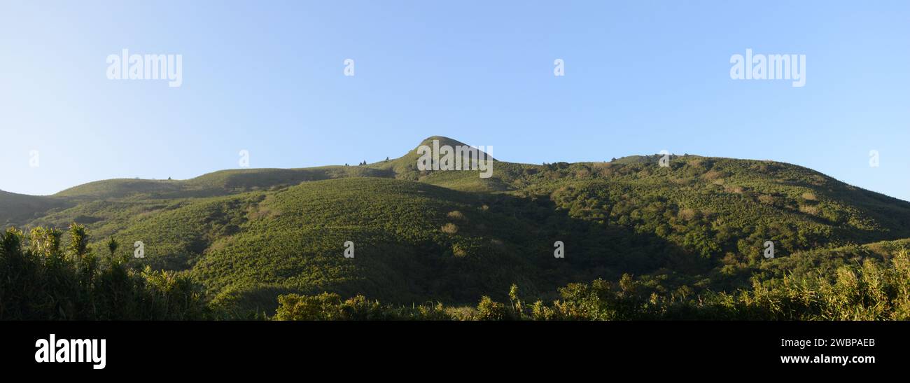 Mountainous landscapes in the Yangmingshan national park in Taiwan ...