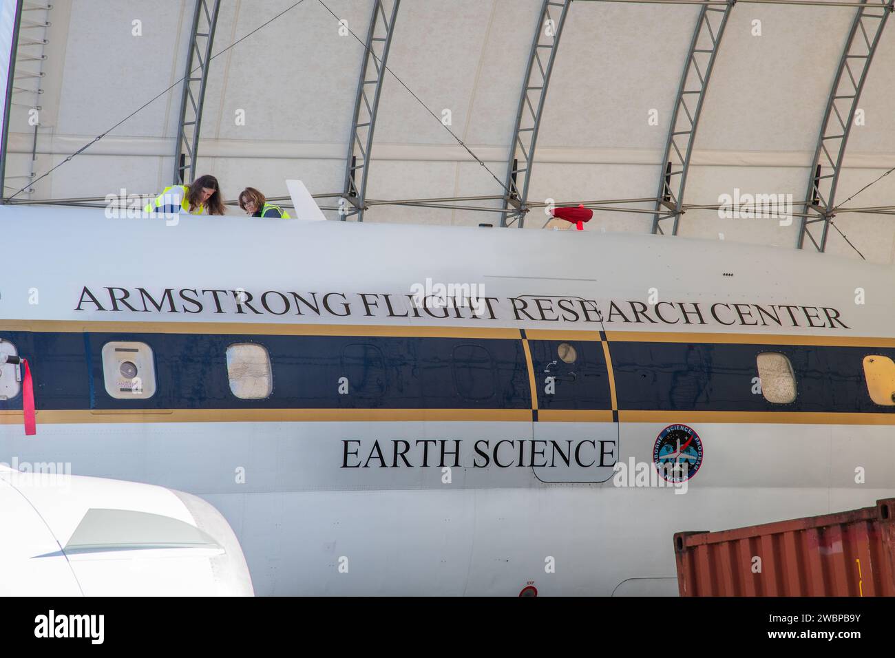 NASA’s DC-8 aircraft from Armstrong Flight Research Center in Edwards ...