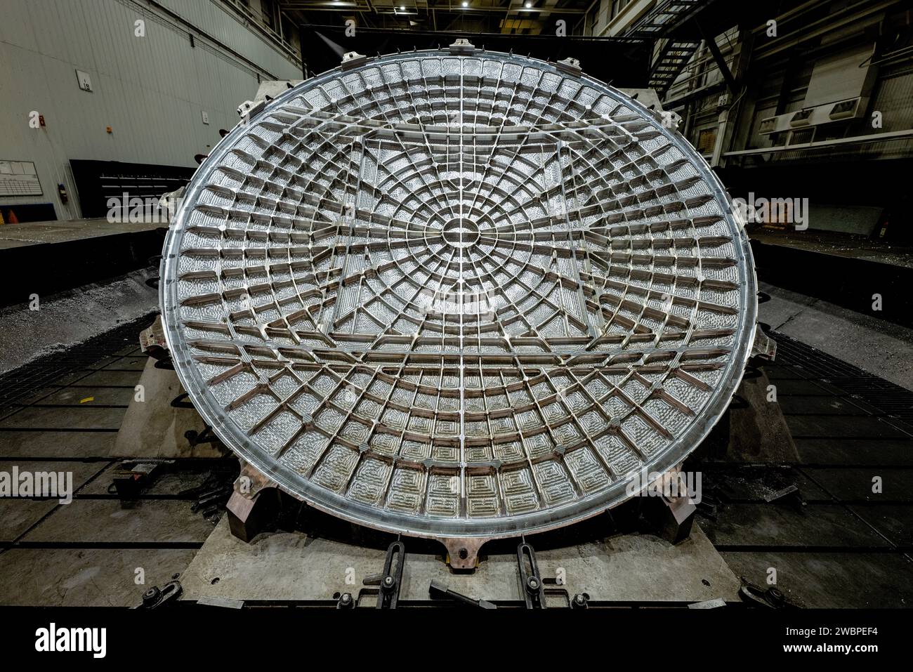 Machining of the tunnel, aft bulkhead, and barrel for the Artemis III ...