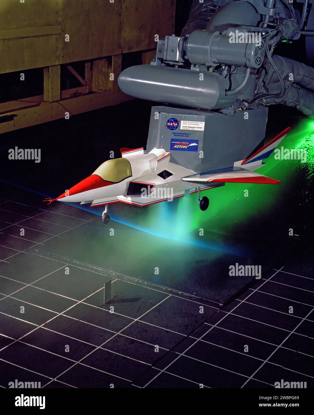 Supersonic short take off vertical landing hi-res stock photography and ...