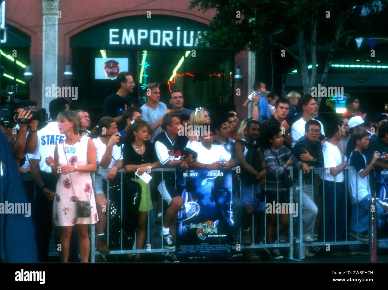 Los Angeles, California, USA 10th November 1996 Fans at Warner Bros ...